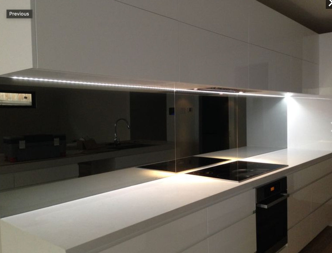 Mirrors & Splashbacks – Ultimate Mirrors